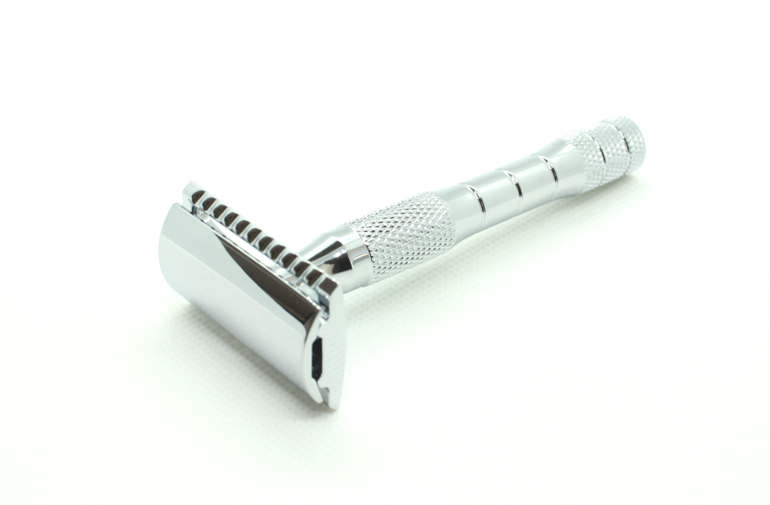 Silver Chrome-Plated Traditional Safety Razor - Shave.net