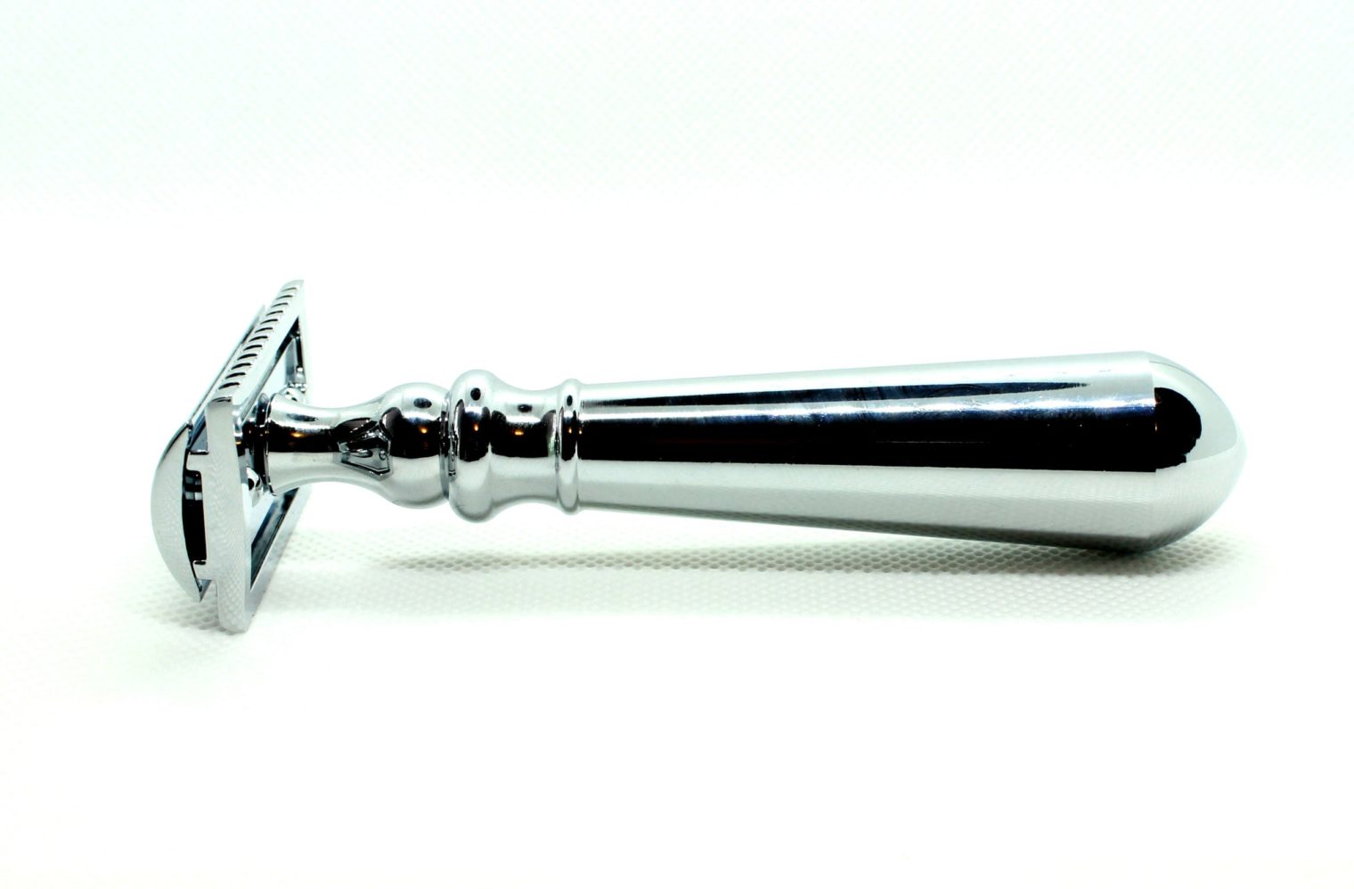 Snarkys Silver Tear Drop Double Edge Safety Razor - Silver - Shave.net